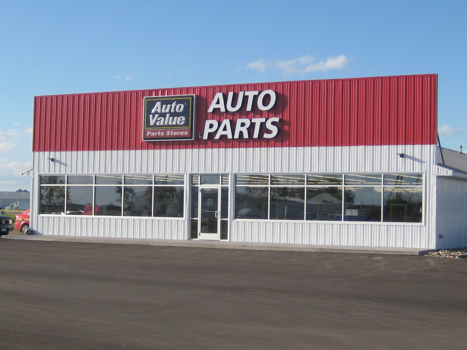 Thief River Falls, MN | | Auto Value (Auto Value)